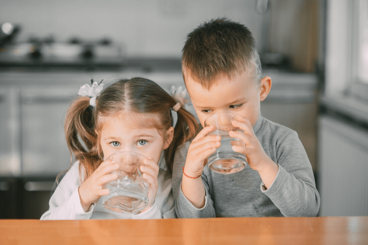 Do Kids Need Filtered Water For Better Health? – Earths Water